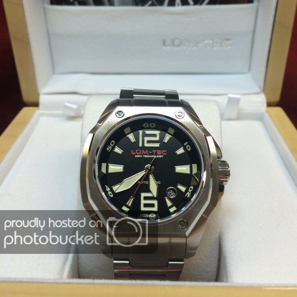 FS: Lum-Tec V1 Red | WatchCharts Marketplace