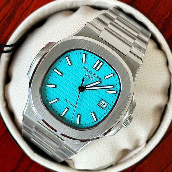 Patek Philippe Nautilus Tiffany Blue Men's Watch - 5711/1A-018 ...