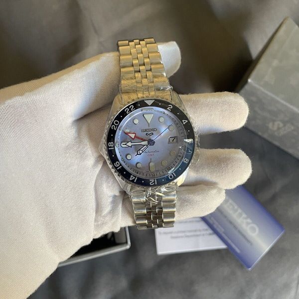 Seiko 5 GMT Ice Blue SSK029K1 | WatchCharts Marketplace