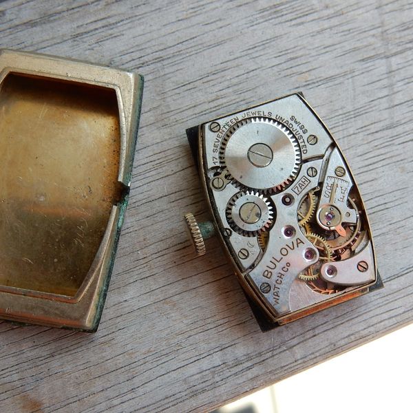 VINTAGE BULOVA 7AH 17J SWISS WATCH MOVEMENT. with Caseback and Crystal ...