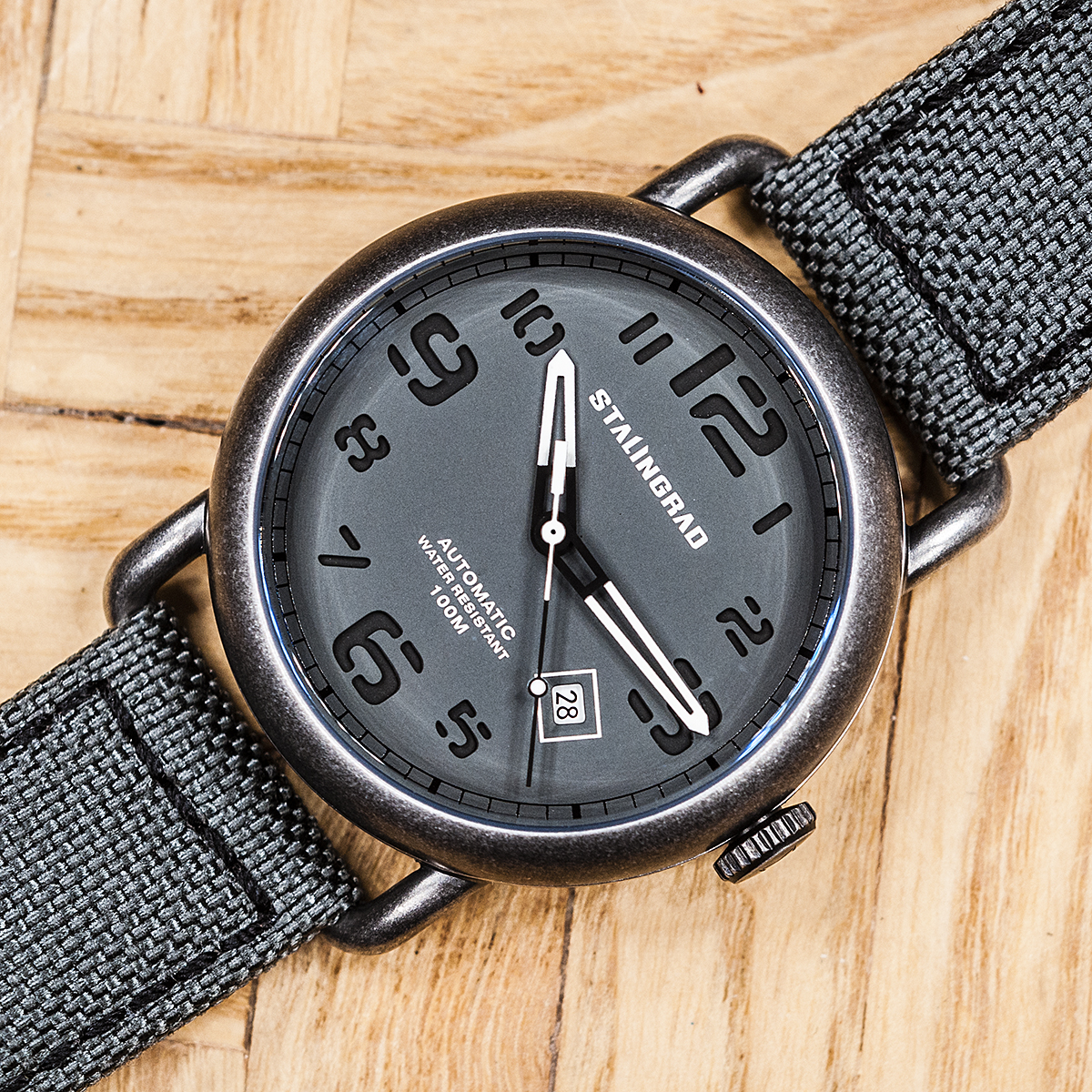 Stalingrad Grenade (SG-2800-01) – Vintage Military Style | WatchCharts